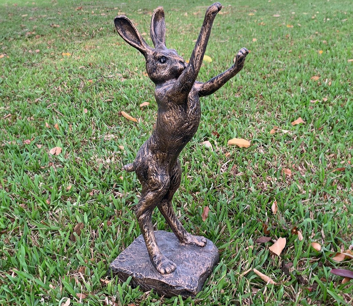 Fighting Hare Left Bronze - Tyne Valley Garden Centre